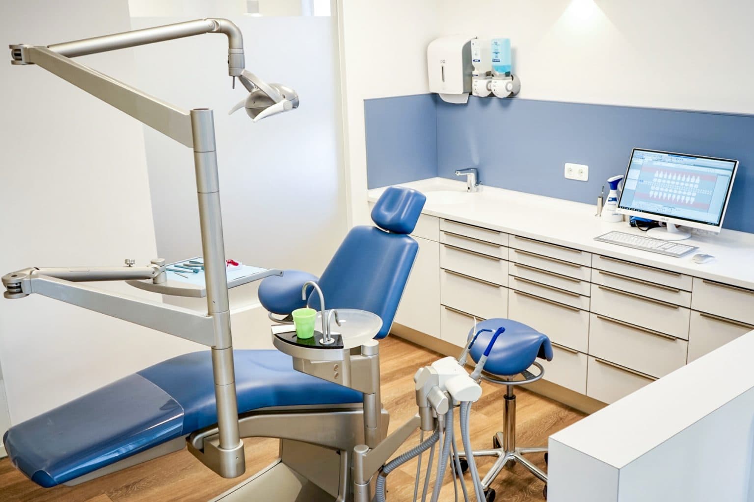 Kieferorthopädie Gräfelfing - Praxis Dr. Lena Meckel